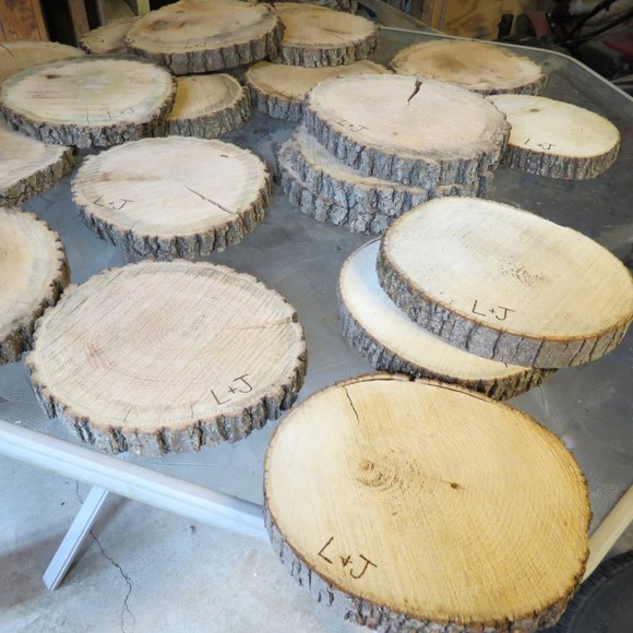 Accents | 2 Personalized Round Rustic Wood Centerpieces | Poshmark